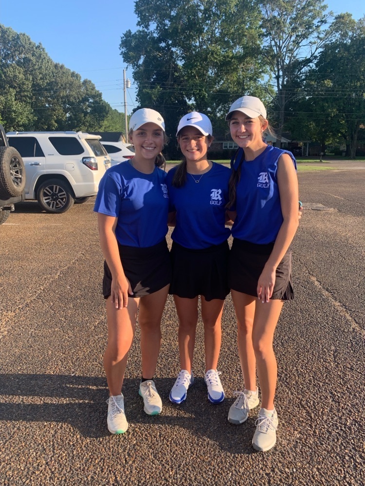 Girl’s golf team wins big | Riverside High School